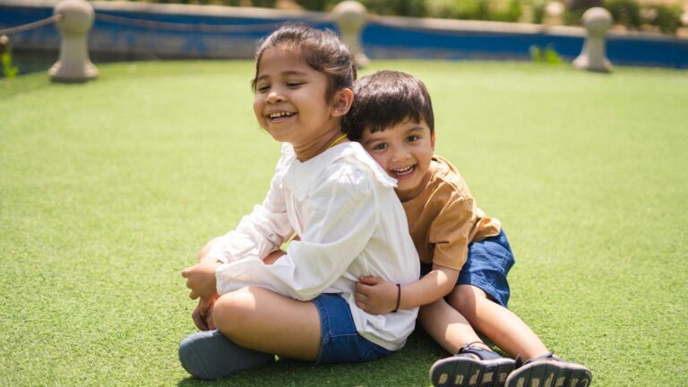 Autism and Friendship: 7 Strategies for Nurturing Social Bonds | ABA ...